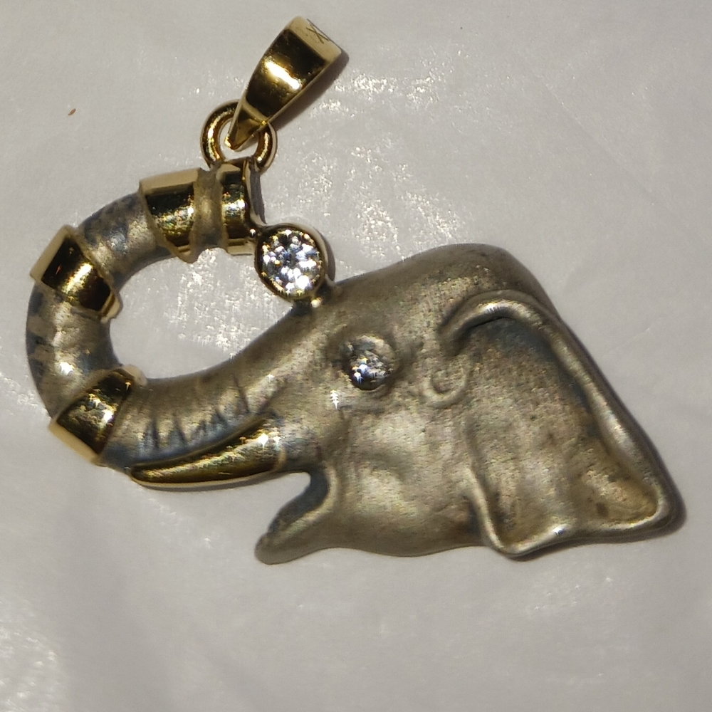 14k Solid Gold Vintage & 925 Elephant Pendamt. - Gem